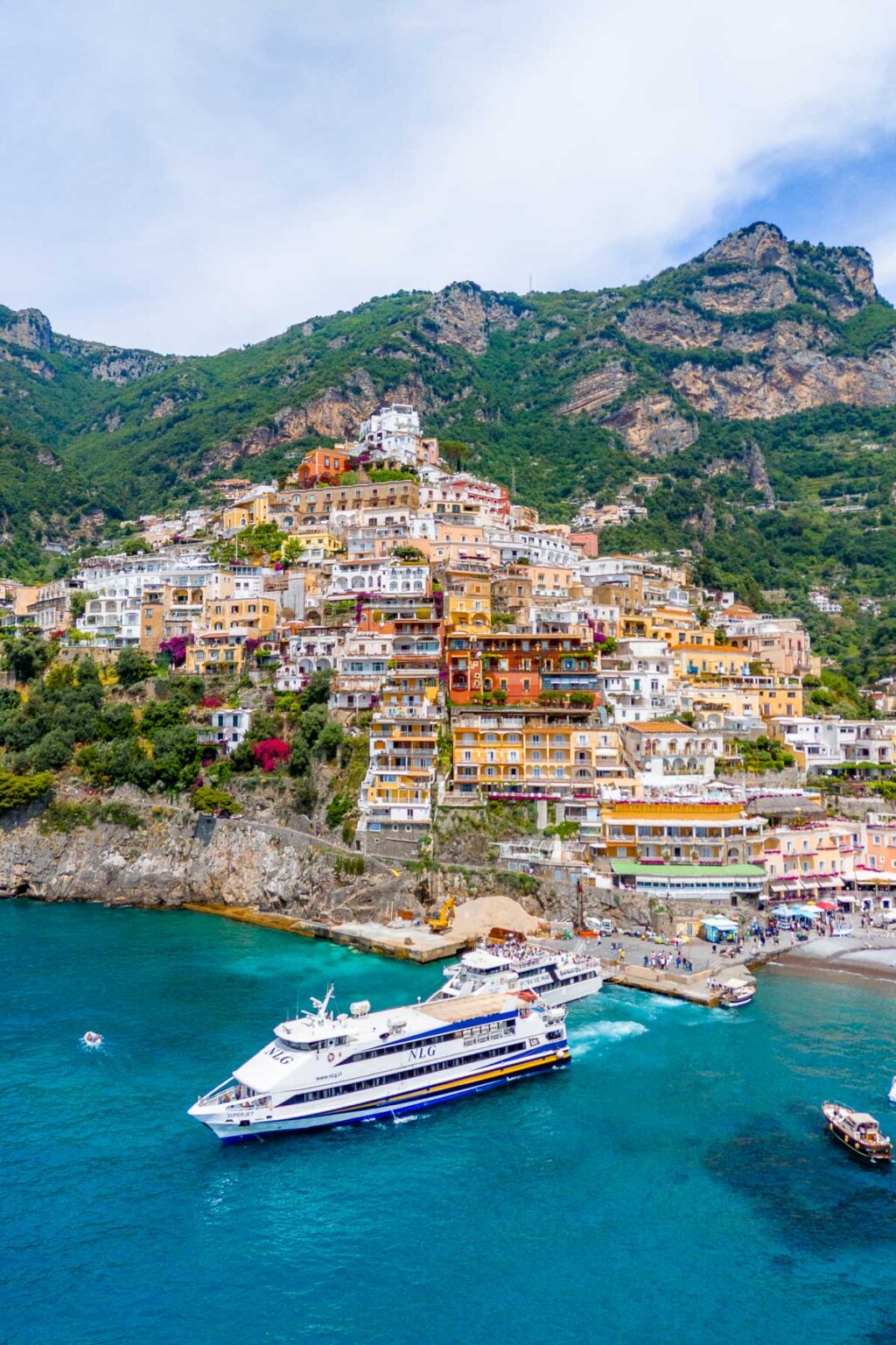 Positano Itinerary: How to Spend One Day in Positano