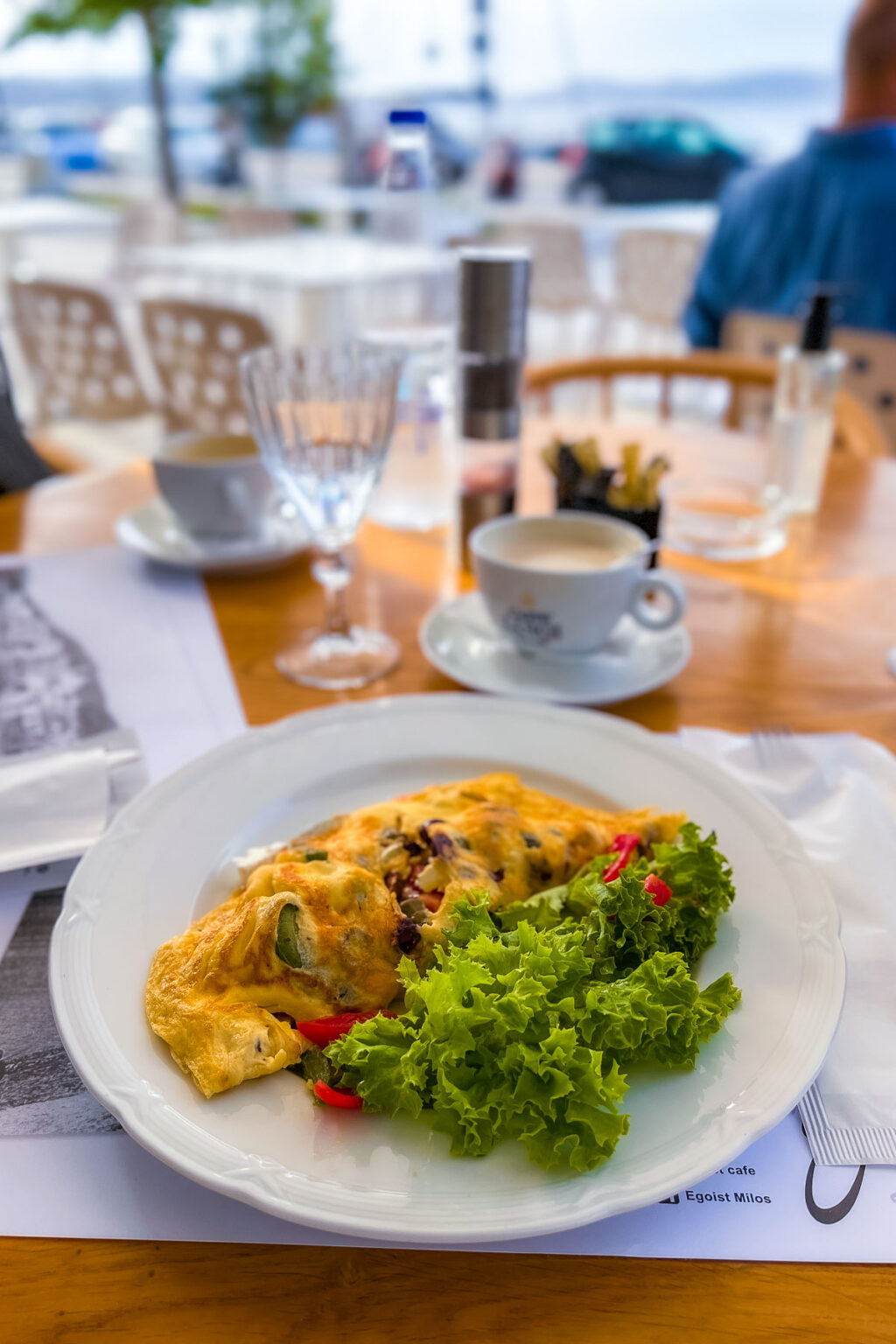 12 Amazing Restaurants in Milos You Have to Try