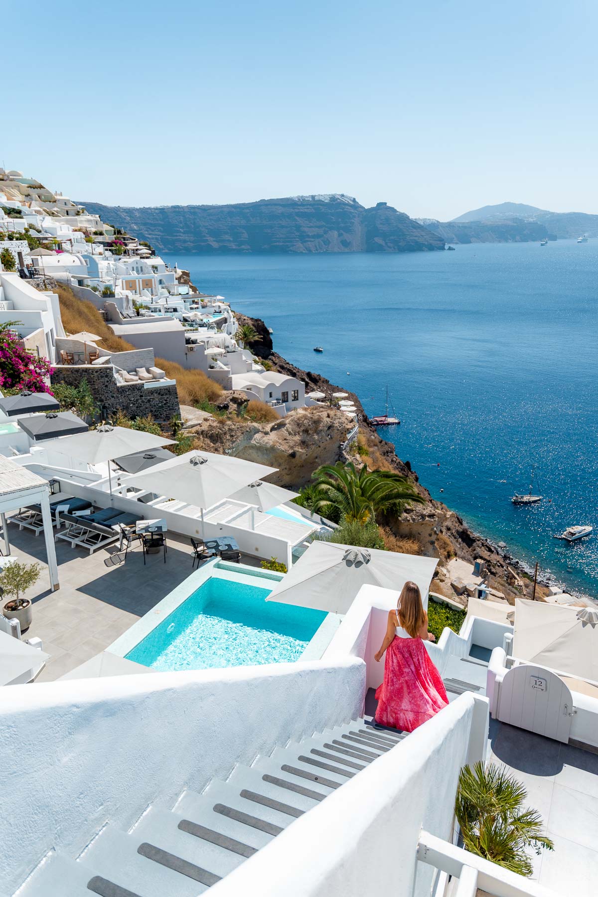 25 Best Hotels in Santorini with Caldera Views
